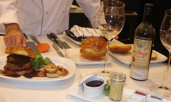 Dünyanın En Pahalı 10 Hamburgeri | Paratic